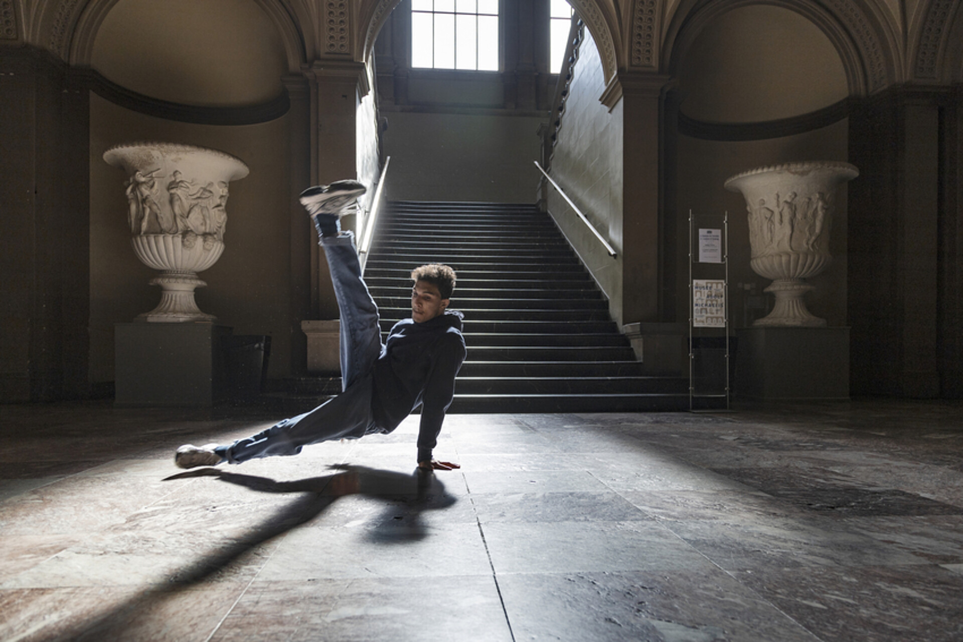 Hamza Alami aka Lazy Bullet, la passion du breakdance chevillée au ...